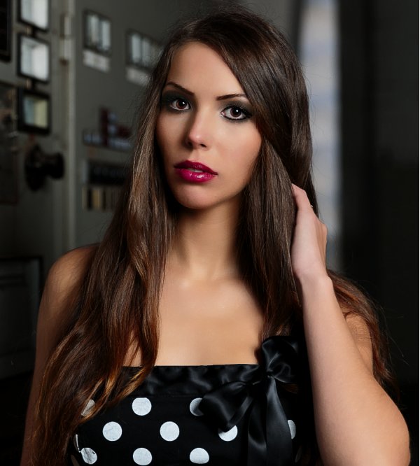 Model Sedcard von Viktoria K - weibliches Professional Fotomodel Deutschland