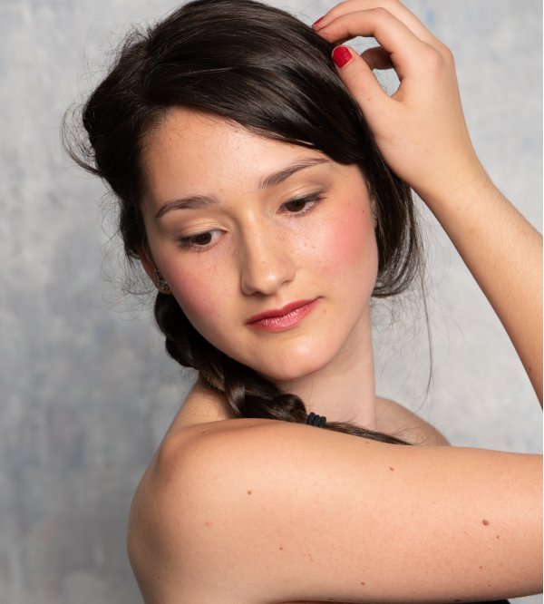 Model Sedcard von Chiara T - weibliches New Face Fotomodel Deutschland