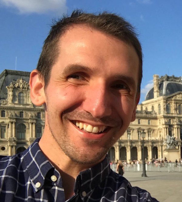 Adam Carpenter - Fotograf in Basel für dein Fotoshooting