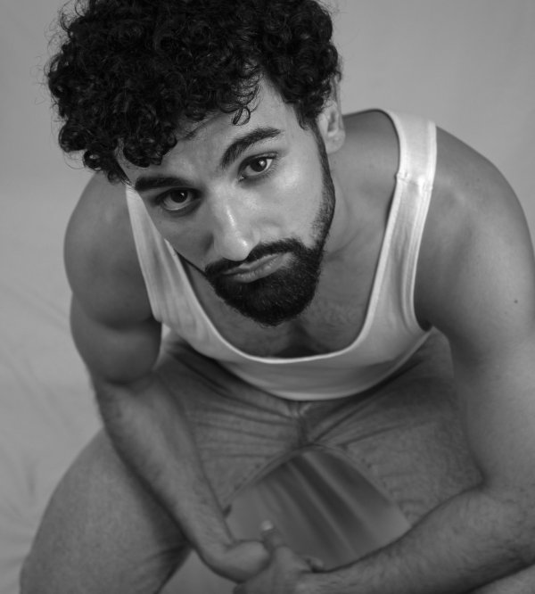 Model Sedcard von Enes G - männliches Professional Fotomodel Deutschland