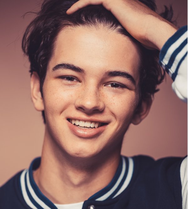 Model Sedcard von Julian B - männliches New Face Fotomodel Deutschland